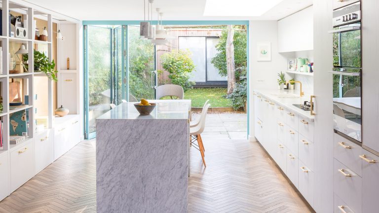 CHECK OUT HOW MARBLE FINISHES HIGHLIGHT YOUR HOME